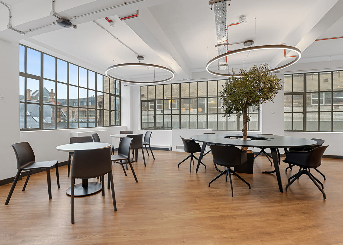 Task Office Seating: Maximum Comfort - The Office Crowd